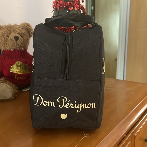 Dom Perignon | Dining | Dom Perignon Champagne Insulated Lunch Bag ...